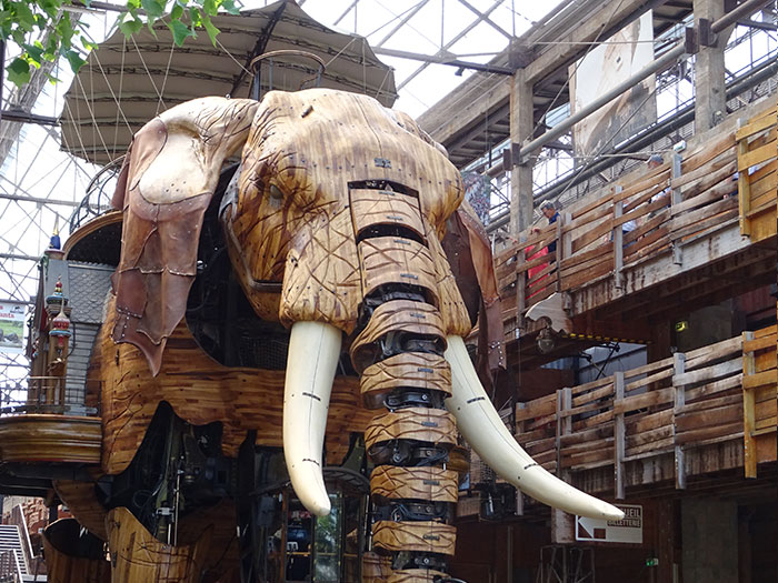 機械仕掛けの巨大ゾウ THE GRAND ÉLÉPHANT | Sedmikrasky